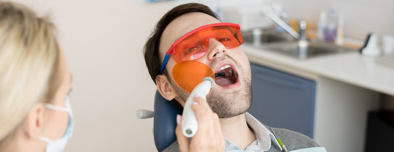 Laser Gum Recontouring near you | Cosmetic Dentist in Spring
